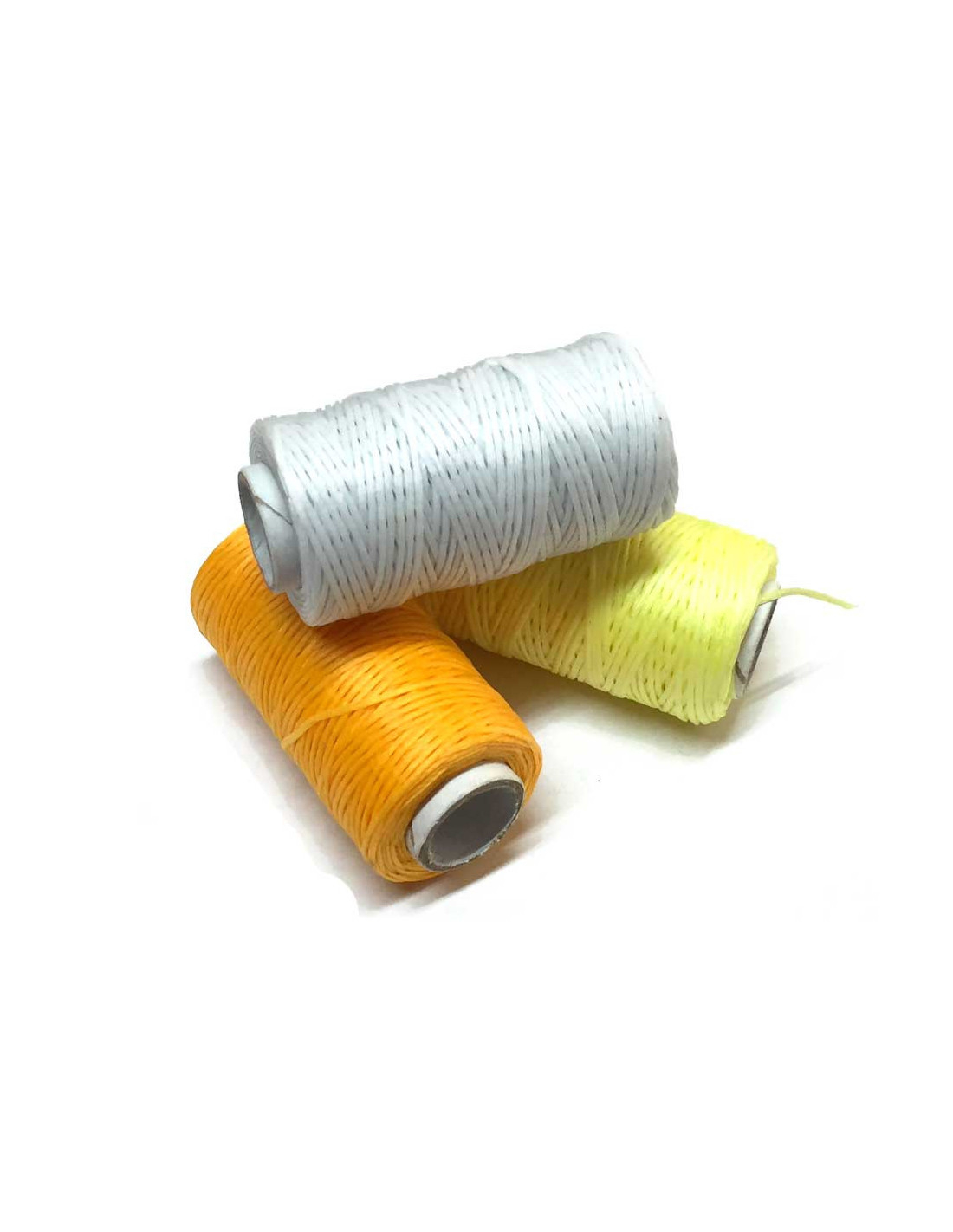 Hilo para coser cuero a mano o a máquina.